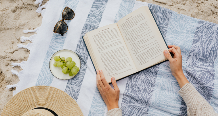 10 Industry Beach Reads | Know The Show